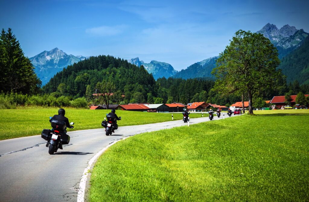 Motorcycle Group Riding Positions - North Georgia Motorcycle Routes